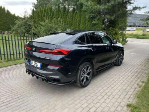 Black BMW X6 2023 in Vilnius, with an engine capacity of 3.00 L and mileage of 151 thousand km for 65000 €, photo 26 on AUTOMOTO.COM.LV