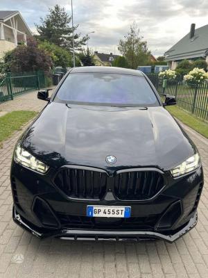 Black BMW X6 2023 in Vilnius, with an engine capacity of 3.00 L and mileage of 151 thousand km for 65000 €, photo 31 on AUTOMOTO.COM.LV