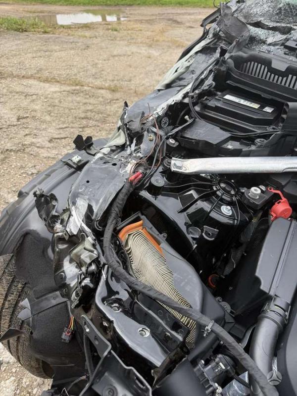 Melns BMW X6 2023 Kauņa, ar dzinēja tilpumu 3.00 L un nobraukumu 62 tūkst. km par 24400 €, foto 6 vietnē AUTOMOTO.COM.LV
