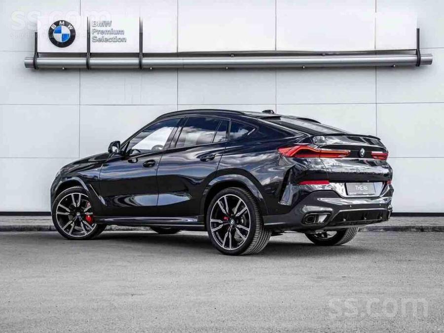 Melns BMW X6 2024 Tukums, ar dzinēja tilpumu 3.00 L un nobraukumu 0 tūkst. km par 88880 €, foto 3 vietnē AUTOMOTO.COM.LV
