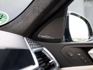 Black BMW X6 2024 in Marijampole, with an engine capacity of 3.00 L and mileage of 28 thousand km for 79950 €, photo 33 on AUTOMOTO.COM.LV