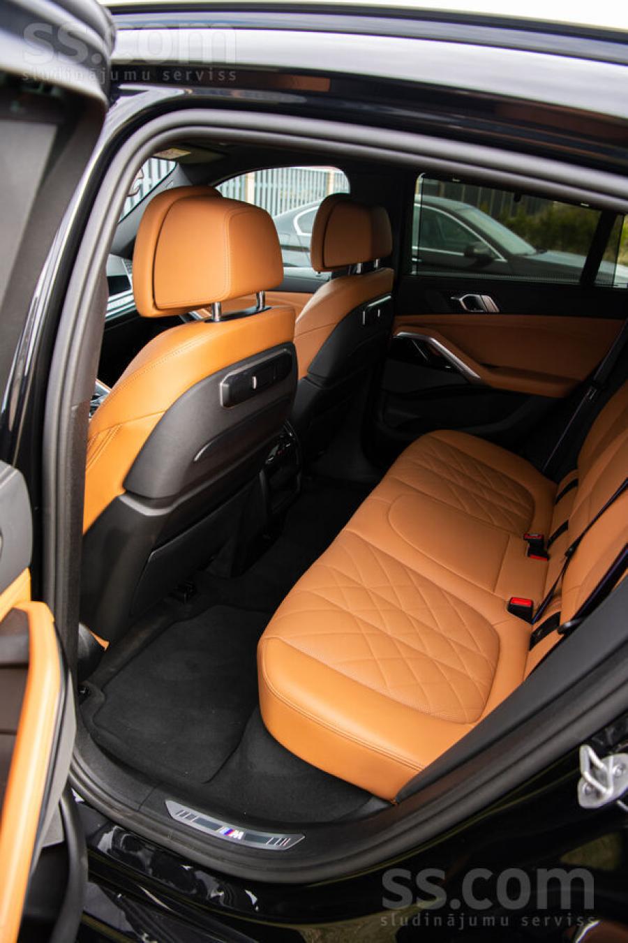 Black BMW X6 2024 in Liepaja, with an engine capacity of 3.00 L and mileage of 33 thousand km for 86900 €, photo 10 on AUTOMOTO.COM.LV