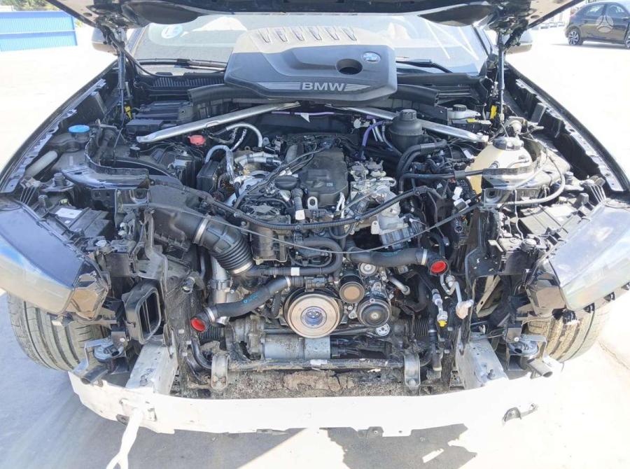Black BMW X6 2024 in Klaipeda, with an engine capacity of 2.99 L and mileage of 36 thousand km for 19500 €, photo 8 on AUTOMOTO.COM.LV