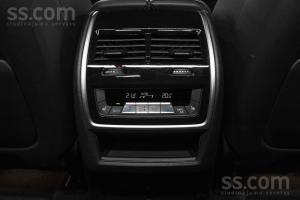 Black BMW X6 2024 in Riga, with an engine capacity of 4.40 L and mileage of 17 thousand km for 115000 €, photo 12 on AUTOMOTO.COM.LV