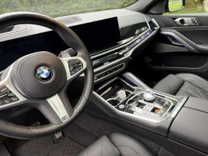 Melns BMW X6 2024 Kauņa, ar dzinēja tilpumu 3.00 L un nobraukumu 37 tūkst. km par 87500 €, foto 8 vietnē AUTOMOTO.COM.LV