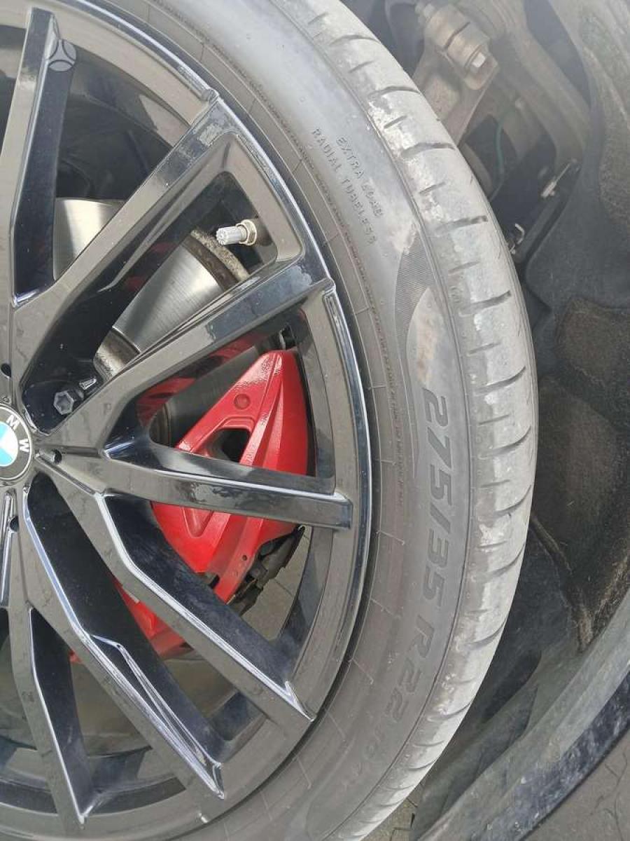 Black BMW X6 2024 in Vilnius, with an engine capacity of 2.99 L and mileage of 66 thousand km for 81615 €, photo 23 on AUTOMOTO.COM.LV