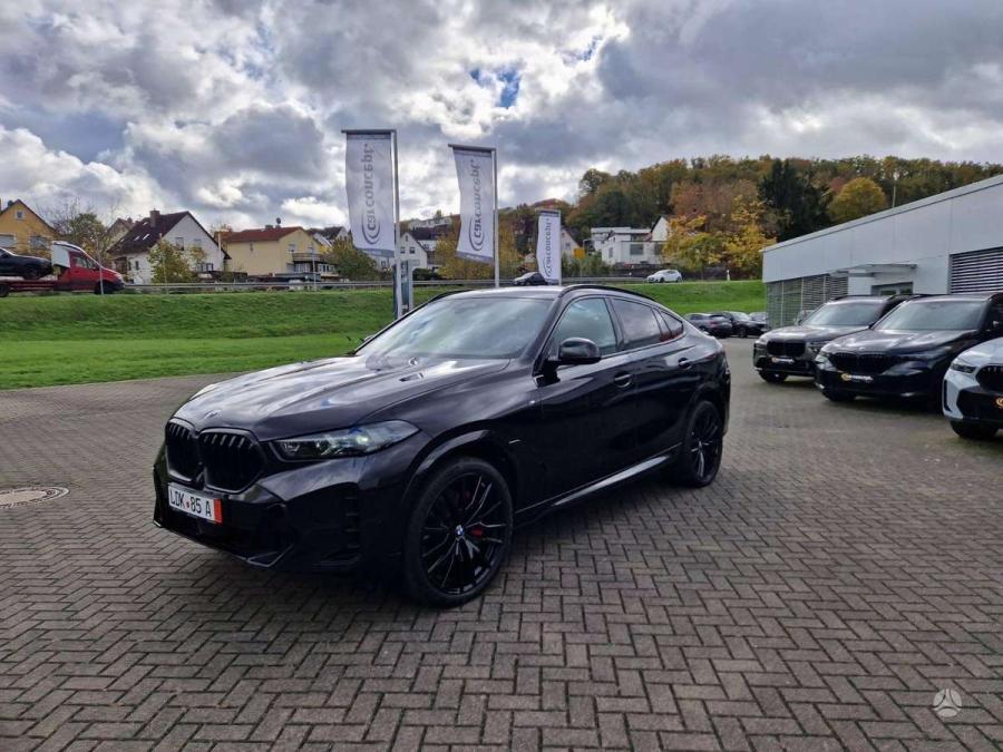 Melns BMW X6 2025 Kauņa, ar dzinēja tilpumu 0.30 L un nobraukumu 30 tūkst. km par 88000 €, foto 8 vietnē AUTOMOTO.COM.LV