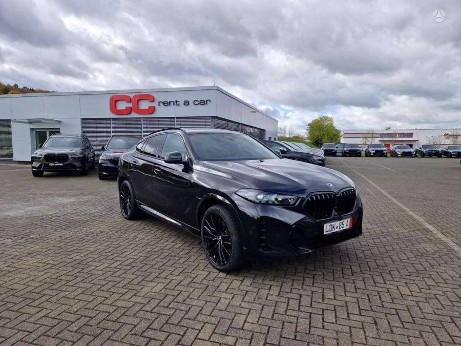 Melns BMW X6 2025 Kauņa, ar dzinēja tilpumu 0.30 L un nobraukumu 30 tūkst. km par 88000 €, foto 9 vietnē AUTOMOTO.COM.LV