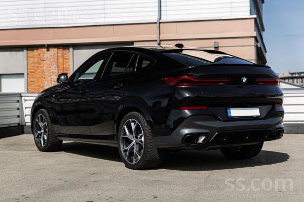 Melns BMW X6 2025 Rīga, ar dzinēja tilpumu 3.00 L un nobraukumu 19 tūkst. km par 87000 €, foto 5 vietnē AUTOMOTO.COM.LV