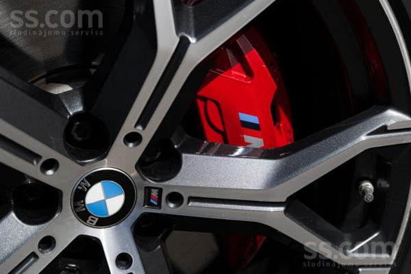 Melns BMW X6 2025 Rīga, ar dzinēja tilpumu 3.00 L un nobraukumu 19 tūkst. km par 87000 €, foto 10 vietnē AUTOMOTO.COM.LV