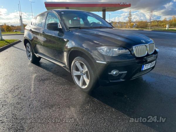 Black BMW X6 2010 in Tallinn, with an engine capacity of 3.00 L and mileage of 325 thousand km for 11999 €, photo 3 on AUTOMOTO.COM.LV