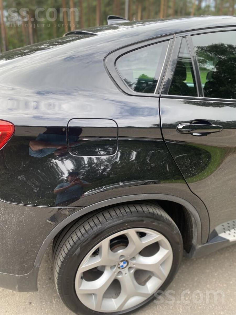 Melns BMW X6 2012 Rīga, ar dzinēja tilpumu 3.00 L un nobraukumu 300 tūkst. km par 13900 €, foto 16 vietnē AUTOMOTO.COM.LV
