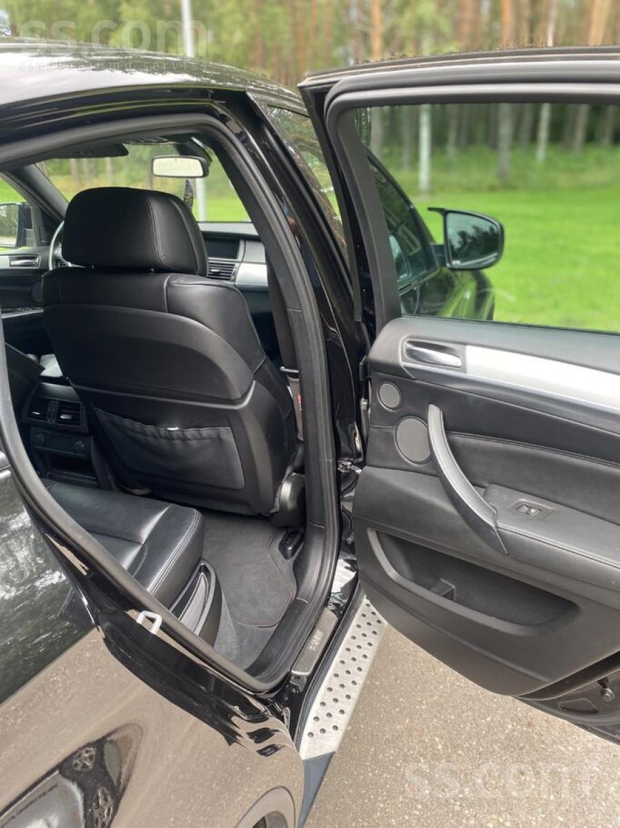 Melns BMW X6 2012 Rīga, ar dzinēja tilpumu 3.00 L un nobraukumu 300 tūkst. km par 13900 €, foto 17 vietnē AUTOMOTO.COM.LV