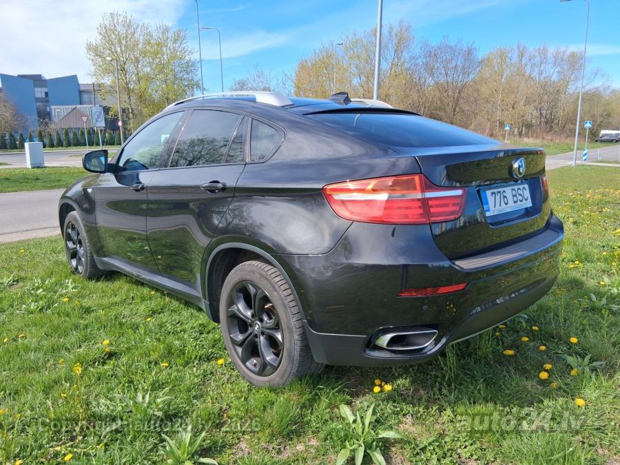 Black BMW X6 2013 in Tallinn, with an engine capacity of 3.00 L and mileage of 205 thousand km for 15990 €, photo 8 on AUTOMOTO.COM.LV
