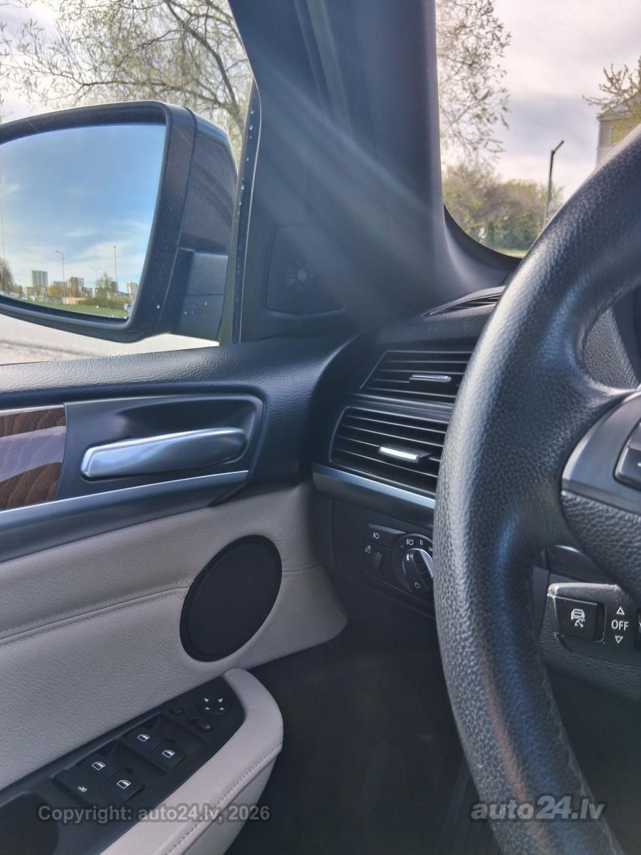 Black BMW X6 2013 in Tallinn, with an engine capacity of 3.00 L and mileage of 205 thousand km for 15990 €, photo 22 on AUTOMOTO.COM.LV