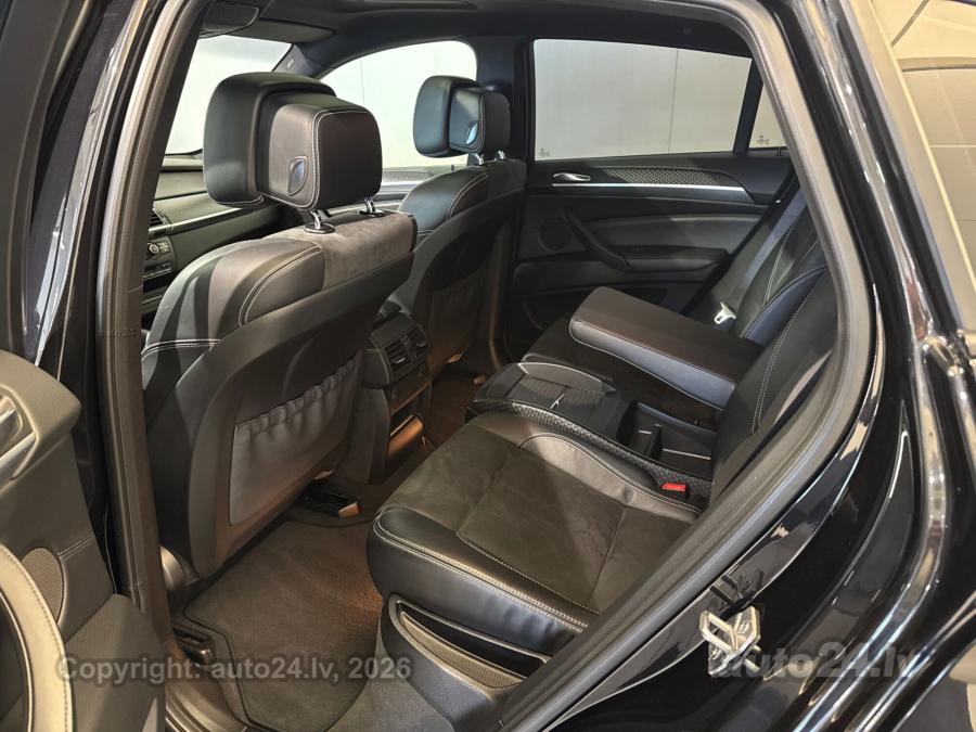Melns BMW X6 2013 Tallina, ar dzinēja tilpumu 3.00 L un nobraukumu 223 tūkst. km par 16900 €, foto 14 vietnē AUTOMOTO.COM.LV
