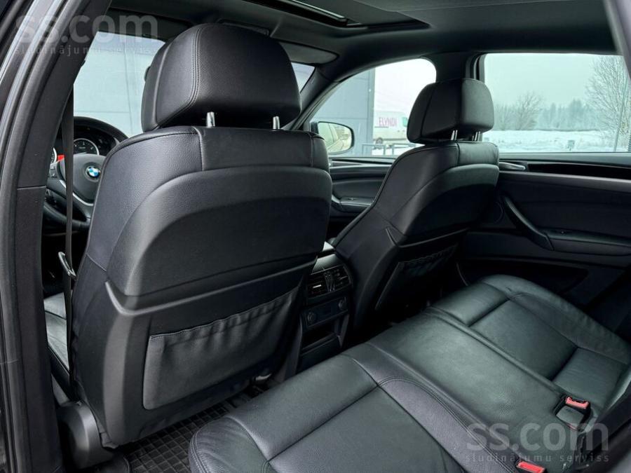 Melns BMW X6 2014 Rīga, ar dzinēja tilpumu 3.00 L un nobraukumu 172 tūkst. km par 15900 €, foto 14 vietnē AUTOMOTO.COM.LV