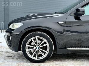Melns BMW X6 2014 Rīga, ar dzinēja tilpumu 3.00 L un nobraukumu 172 tūkst. km par 15900 €, foto 28 vietnē AUTOMOTO.COM.LV