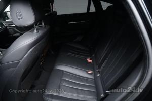 Black BMW X6 2018 in Tallinn, with an engine capacity of 3.00 L and mileage of 168 thousand km for 29900 €, photo 10 on AUTOMOTO.COM.LV