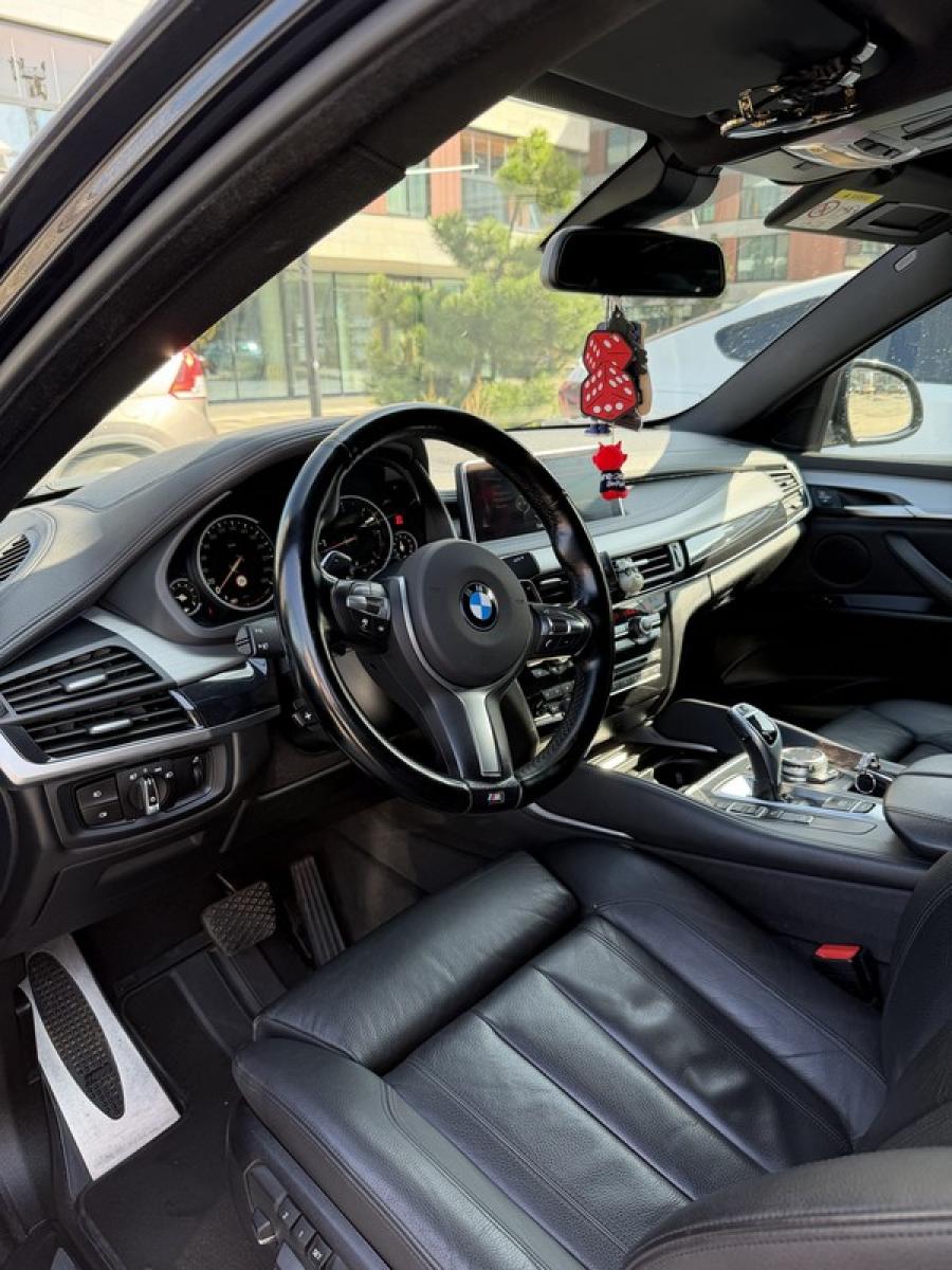 Black BMW X6 2015 in Tallinn, with an engine capacity of 0.00 L and mileage of 0 thousand km for 24500 €, photo 20 on AUTOMOTO.COM.LV