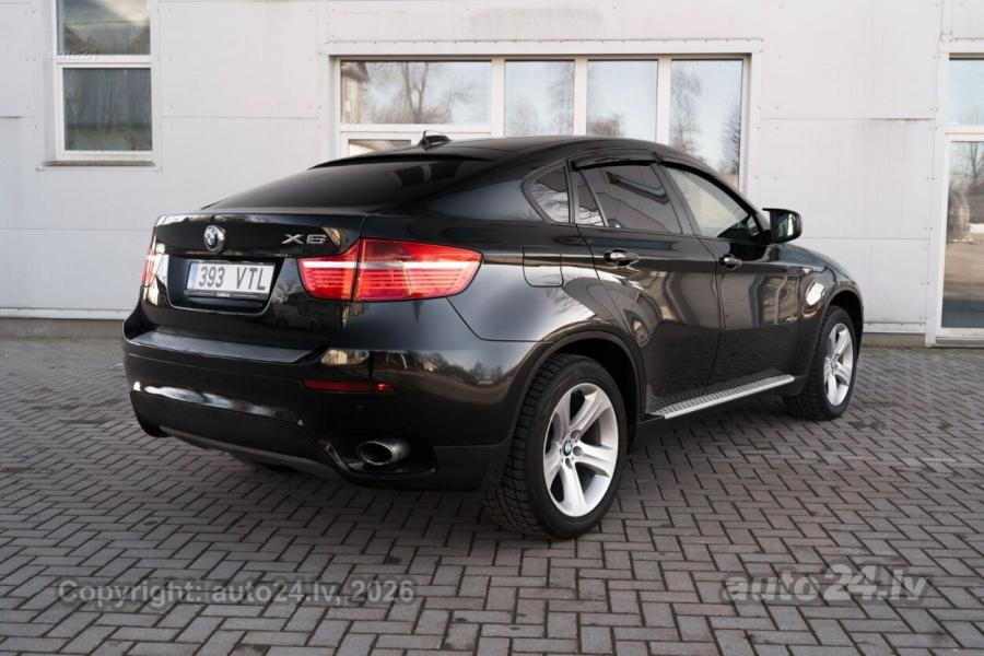 Black BMW X6 2010 in Tartu, with an engine capacity of 3.00 L and mileage of 279 thousand km for 9990 €, photo 4 on AUTOMOTO.COM.LV