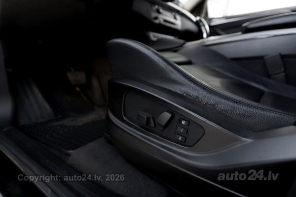 Melns BMW X6 2010 Tartu, ar dzinēja tilpumu 3.00 L un nobraukumu 279 tūkst. km par 9990 €, foto 11 vietnē AUTOMOTO.COM.LV