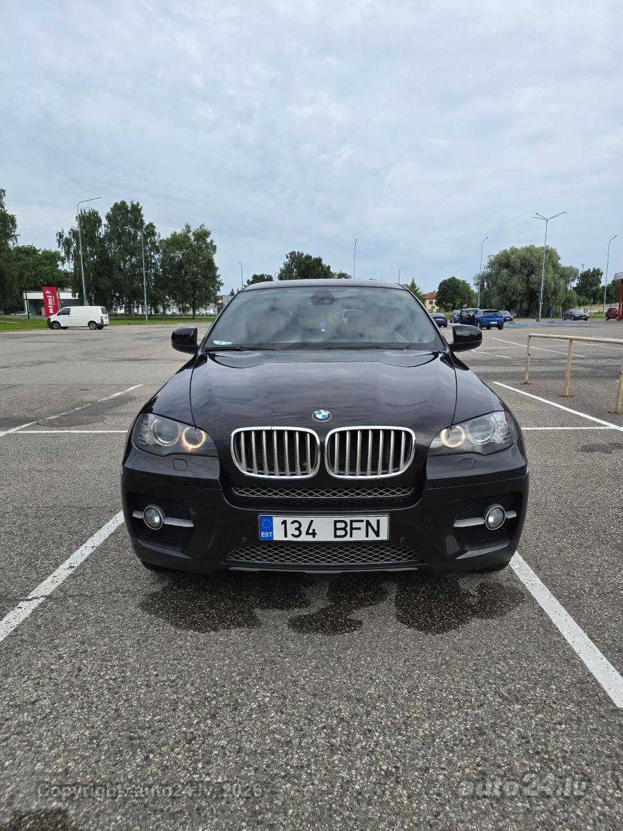 Melns BMW X6 2010 Tallina, ar dzinēja tilpumu 3.00 L un nobraukumu 341 tūkst. km par 10000 €, foto 4 vietnē AUTOMOTO.COM.LV