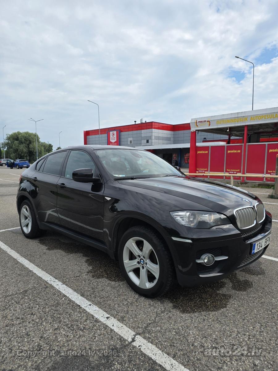 Melns BMW X6 2010 Tallina, ar dzinēja tilpumu 3.00 L un nobraukumu 341 tūkst. km par 10000 €, foto 5 vietnē AUTOMOTO.COM.LV