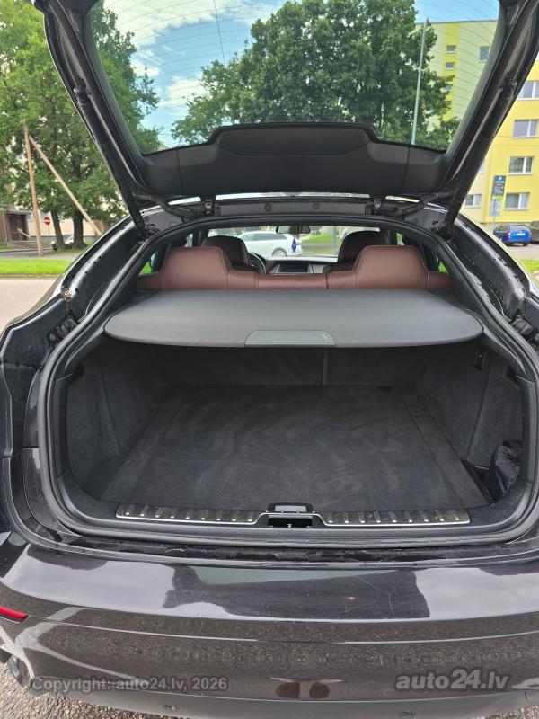 Melns BMW X6 2010 Tallina, ar dzinēja tilpumu 3.00 L un nobraukumu 341 tūkst. km par 10000 €, foto 8 vietnē AUTOMOTO.COM.LV