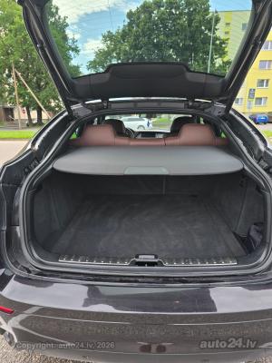 Melns BMW X6 2010 Tallina, ar dzinēja tilpumu 3.00 L un nobraukumu 341 tūkst. km par 10000 €, foto 9 vietnē AUTOMOTO.COM.LV