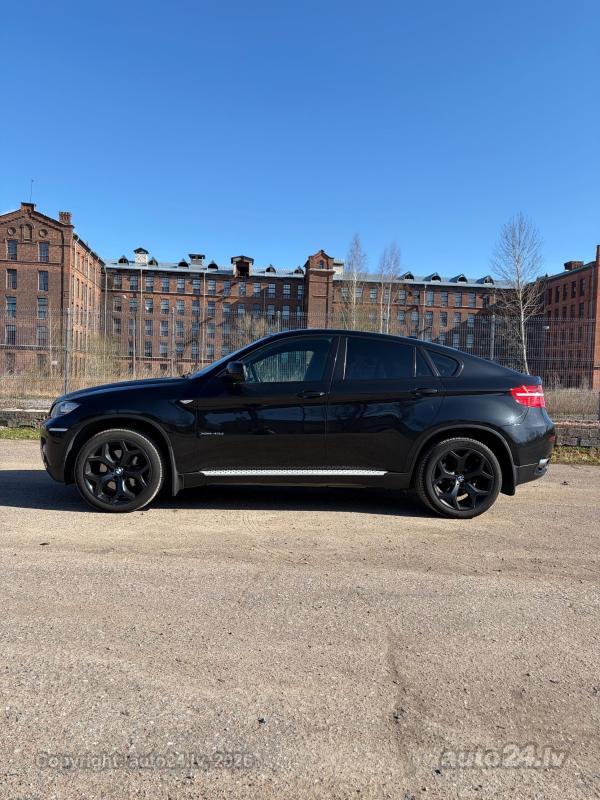 Black BMW X6 2011 in Narva, with an engine capacity of 3.00 L and mileage of 0 thousand km for 12999 €, photo 6 on AUTOMOTO.COM.LV