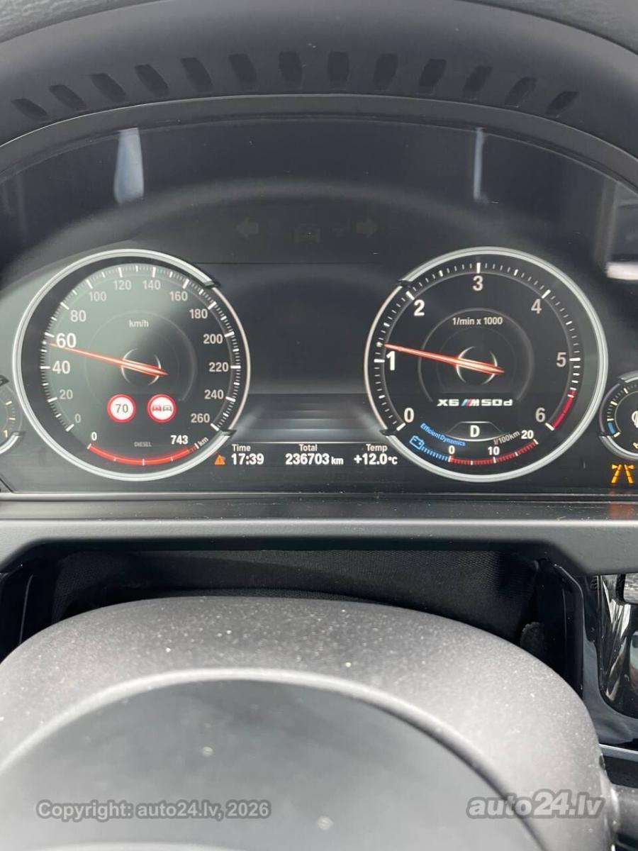 Melns BMW X6 2015 Tallina, ar dzinēja tilpumu 3.00 L un nobraukumu 233 tūkst. km par 24900 €, foto 19 vietnē AUTOMOTO.COM.LV