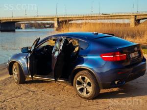 Zils BMW X6 2009 Rīga, ar dzinēja tilpumu 3.50 L un nobraukumu 200 tūkst. km par 13490 €, foto 9 vietnē AUTOMOTO.COM.LV
