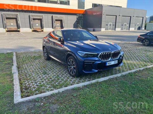 Blue BMW X6 2022 in Riga, with an engine capacity of 3.00 L and mileage of 73 thousand km for 61000 €, photo 4 on AUTOMOTO.COM.LV