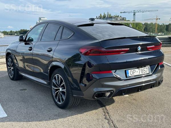 Zils BMW X6 2024 Rīga, ar dzinēja tilpumu 3.00 L un nobraukumu 45 tūkst. km par 66500 €, foto 8 vietnē AUTOMOTO.COM.LV