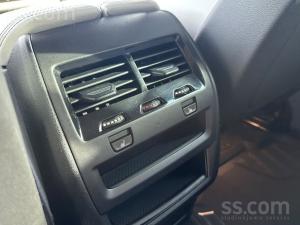 Blue BMW X6 2024 in Riga, with an engine capacity of 3.00 L and mileage of 45 thousand km for 66500 €, photo 25 on AUTOMOTO.COM.LV