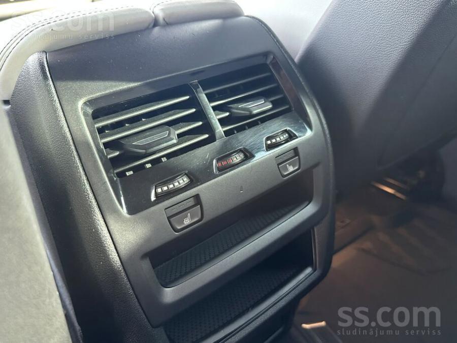 Blue BMW X6 2024 in Riga, with an engine capacity of 3.00 L and mileage of 45 thousand km for 66500 €, photo 25 on AUTOMOTO.COM.LV