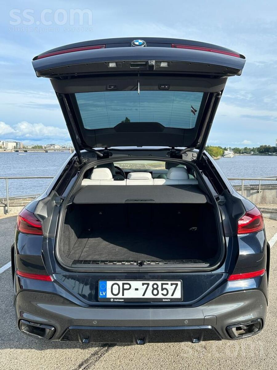 Blue BMW X6 2024 in Riga, with an engine capacity of 3.00 L and mileage of 45 thousand km for 66500 €, photo 26 on AUTOMOTO.COM.LV
