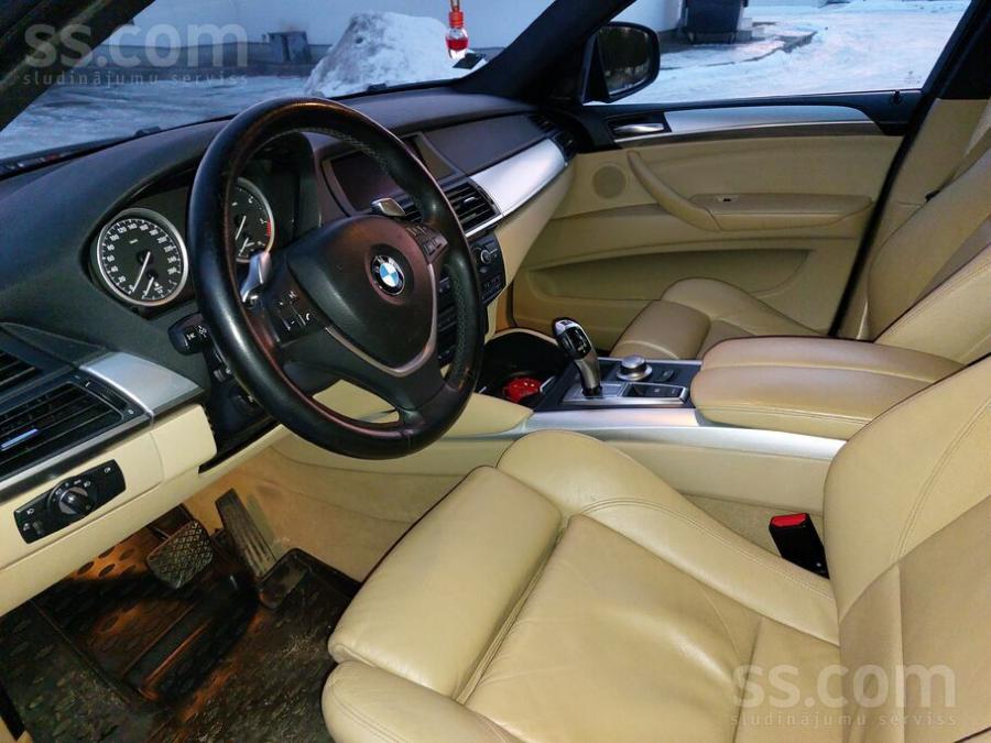 Blue BMW X6 2009 in Riga, with an engine capacity of 3.00 L and mileage of 317 thousand km for 10999 €, photo 5 on AUTOMOTO.COM.LV