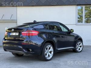 Zils BMW X6 2009 Rīga, ar dzinēja tilpumu 3.00 L un nobraukumu 357 tūkst. km par 10000 €, foto 4 vietnē AUTOMOTO.COM.LV