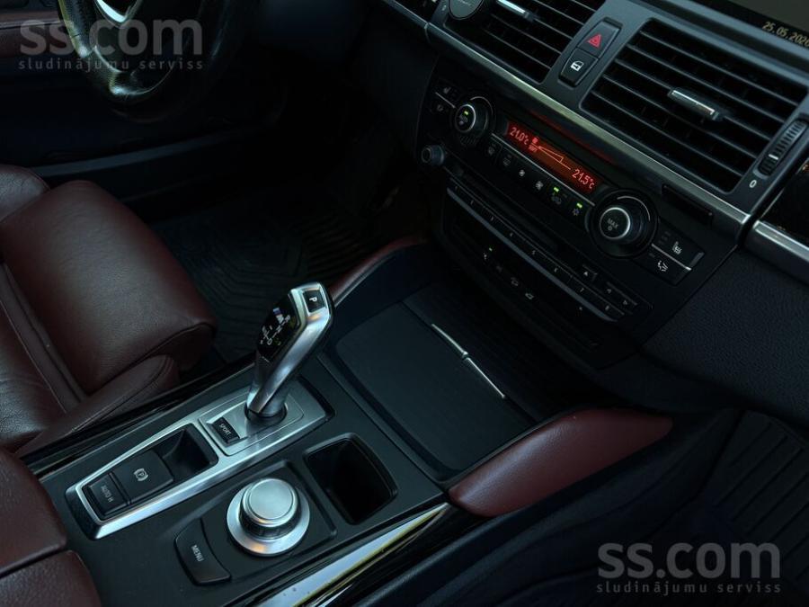 Zils BMW X6 2009 Rīga, ar dzinēja tilpumu 3.00 L un nobraukumu 357 tūkst. km par 10000 €, foto 12 vietnē AUTOMOTO.COM.LV
