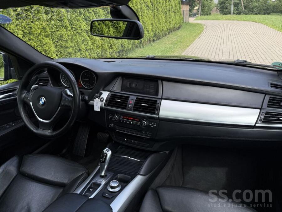 Zils BMW X6 2009 Rīga, ar dzinēja tilpumu 3.00 L un nobraukumu 332 tūkst. km par 11450 €, foto 9 vietnē AUTOMOTO.COM.LV