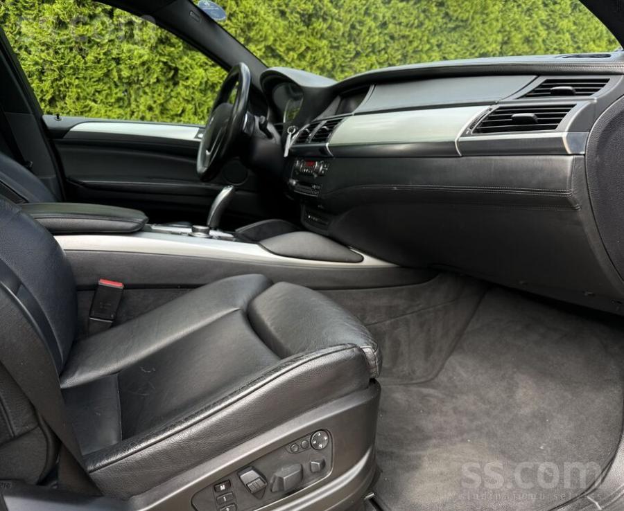 Zils BMW X6 2009 Rīga, ar dzinēja tilpumu 3.00 L un nobraukumu 332 tūkst. km par 11450 €, foto 15 vietnē AUTOMOTO.COM.LV