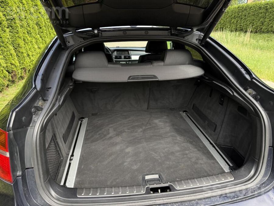 Zils BMW X6 2009 Rīga, ar dzinēja tilpumu 3.00 L un nobraukumu 332 tūkst. km par 11450 €, foto 17 vietnē AUTOMOTO.COM.LV