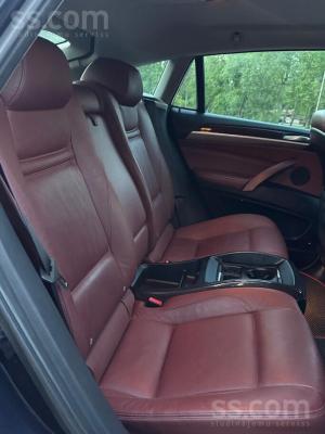 Zils BMW X6 2010 Jūrmala, ar dzinēja tilpumu 3.00 L un nobraukumu 342 tūkst. km par 10500 €, foto 8 vietnē AUTOMOTO.COM.LV