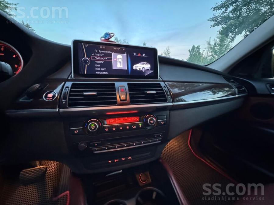 Zils BMW X6 2010 Jūrmala, ar dzinēja tilpumu 3.00 L un nobraukumu 342 tūkst. km par 10500 €, foto 17 vietnē AUTOMOTO.COM.LV