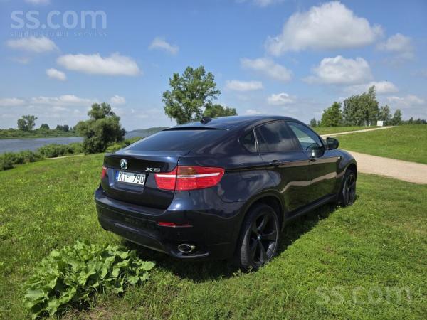Blue BMW X6 2010 in Riga, with an engine capacity of 3.00 L and mileage of 261 thousand km for 11900 €, photo 2 on AUTOMOTO.COM.LV