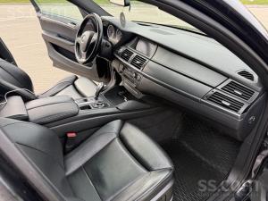 Blue BMW X6 2011 in Rezekne, with an engine capacity of 4.40 L and mileage of 293 thousand km for 12000 €, photo 11 on AUTOMOTO.COM.LV