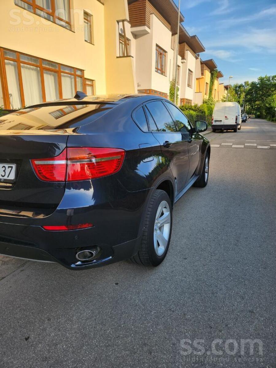 Blue BMW X6 2011 in Jurmala, with an engine capacity of 3.00 L and mileage of 171 thousand km for 15500 €, photo 5 on AUTOMOTO.COM.LV