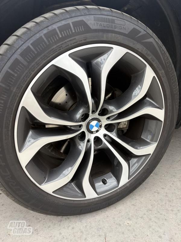 Blue BMW X6 2012 in Kaunas, with an engine capacity of 3.00 L and mileage of 290 thousand km for 14990 €, photo 8 on AUTOMOTO.COM.LV